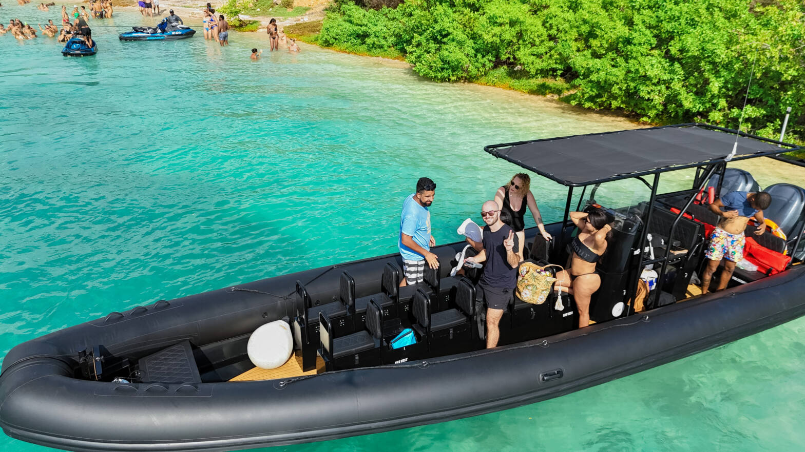 Curacao’s best Boat trips – Book a Unique boat trip - Water Taxi Curacao